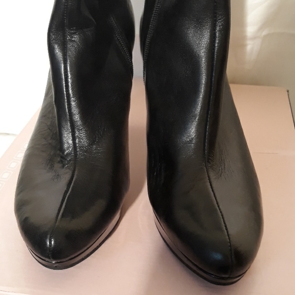 Bandolino | Shoes | Nib Bandolino Black Leather Calf Ankle Bootie ...